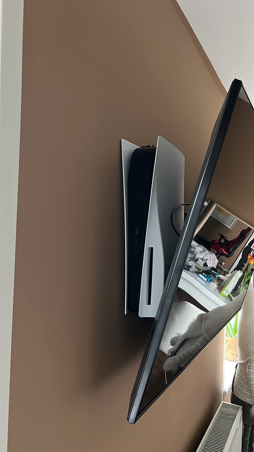 PS5 Wall Mount Bracket: Dynas - Secure Your Console – Dynas Ltd