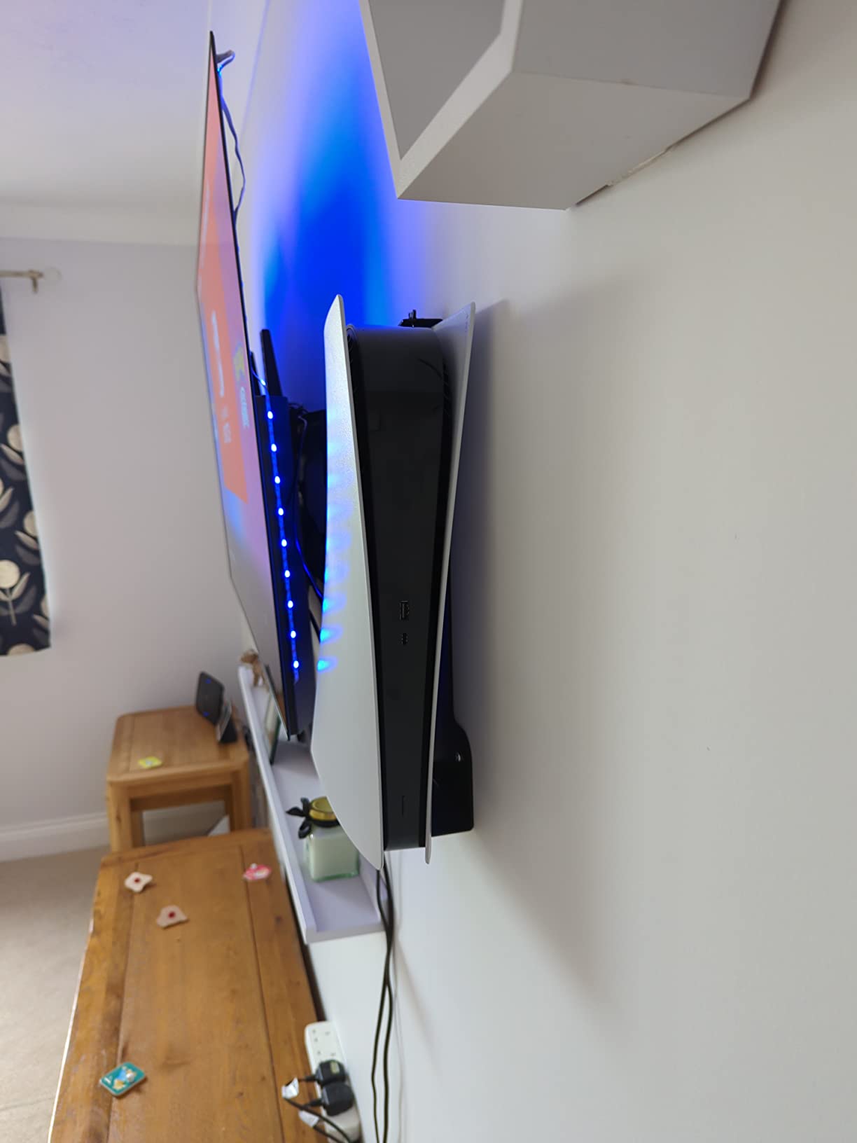 PS5 Wall Mount Bracket: Dynas - Secure Your Console – Dynas Ltd